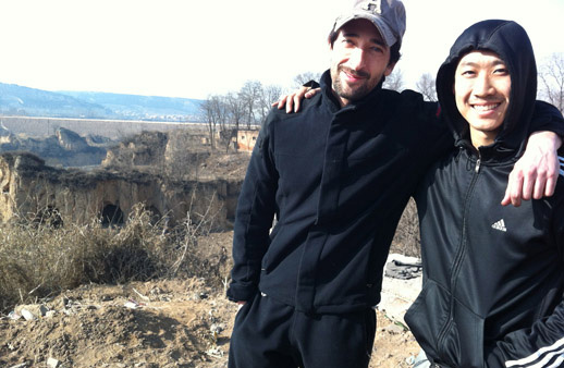 China Feature “Back to 1942”: Working with Adrien Brody, Tim Robbins, and Director Feng Xiaogang ...